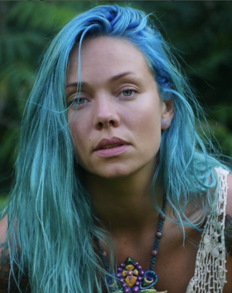 ARTIST SPOTLIGHT: Ren – AMPLIFY THE NOISE
