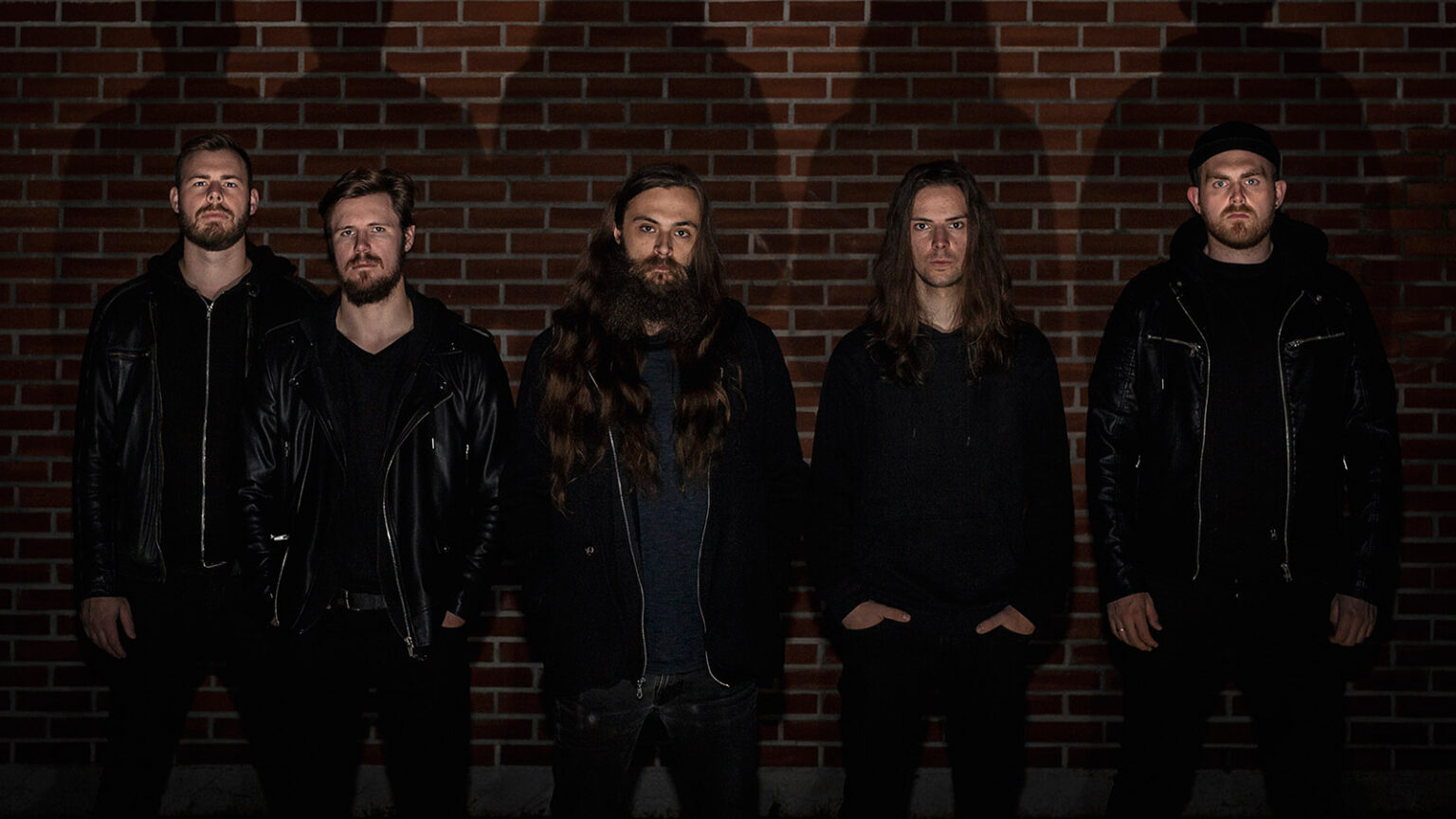 DISCOVER: Lavrans Svendsen – AMPLIFY THE NOISE